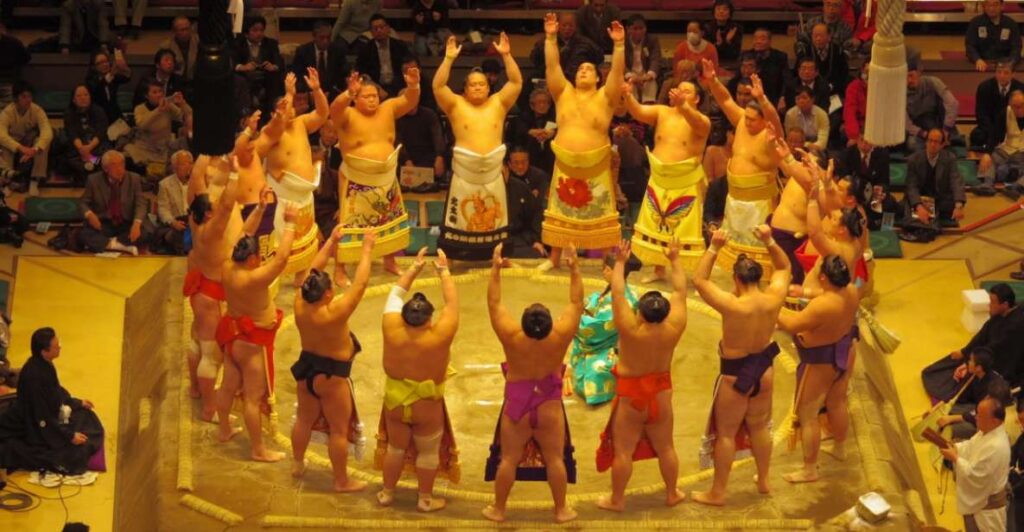 Tokyo: Sumo Wrestling Tournament Ticket With Guide
